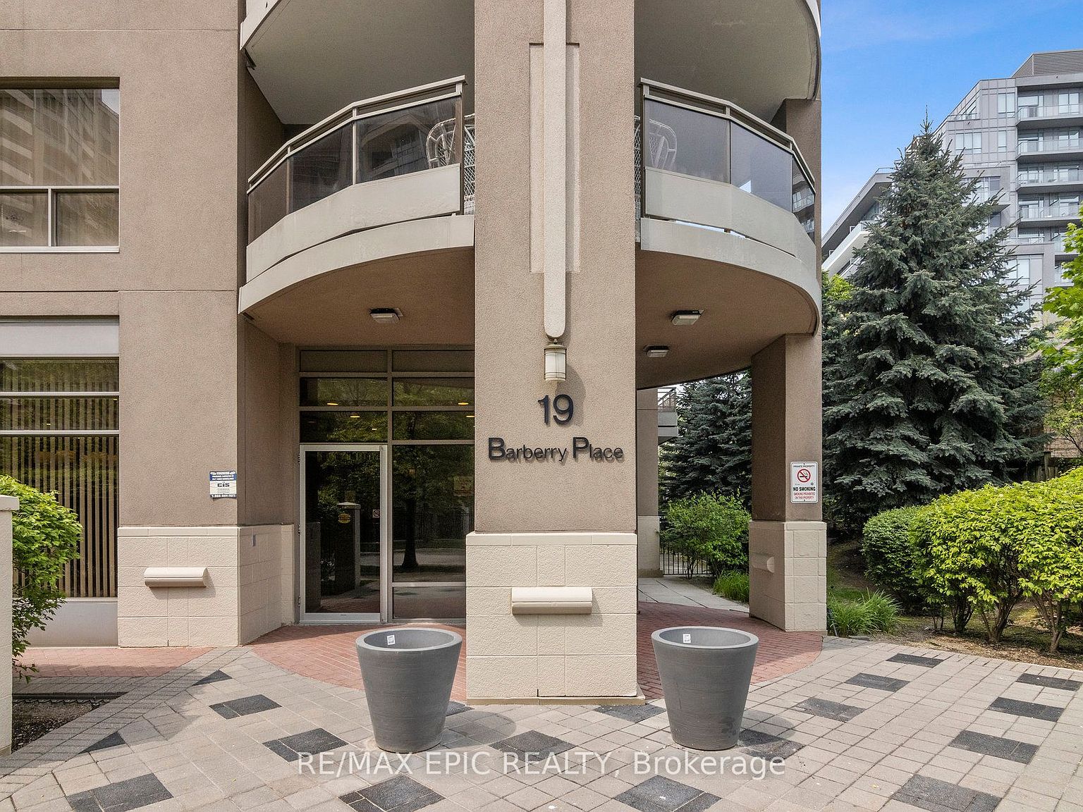 19 Barberry Pl #711, Toronto, ON M2K 3E3 | Zillow