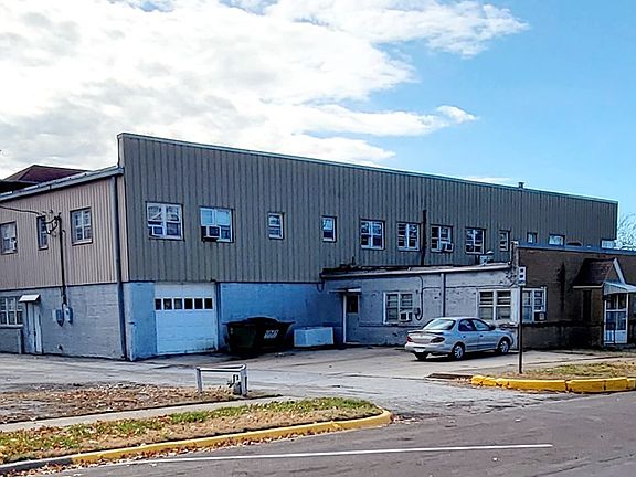 11 N Walnut St, Iola, KS 66749 | Zillow