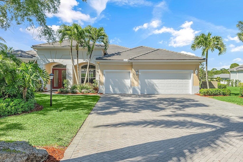 6430 McRae Pl, Vero Beach, FL 32967 | MLS #267534 | Zillow