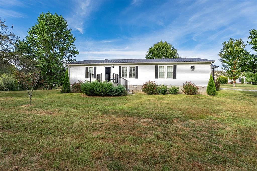 900 Nuckols Old Buck Creek Rd, Calhoun, KY 42327 | Zillow
