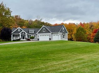 6028 22nd Ave, Hudsonville, MI 49426 | MLS #24059742 | Zillow