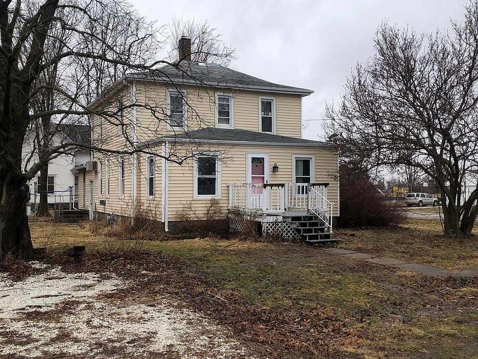 113 W 4th St, Golden, IL 62339 | Zillow