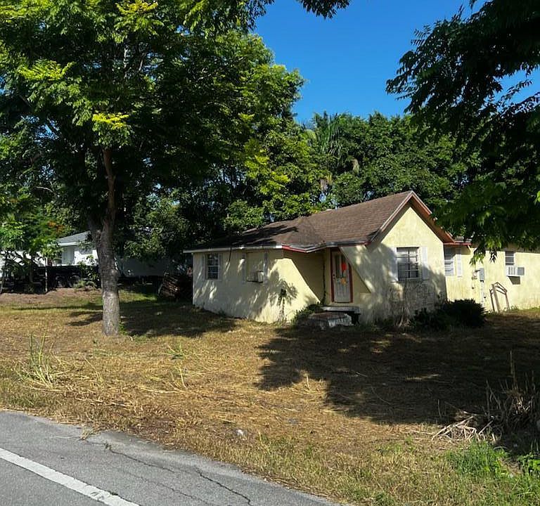 2351 E Main Street, Pahokee, FL 33476 | Zillow