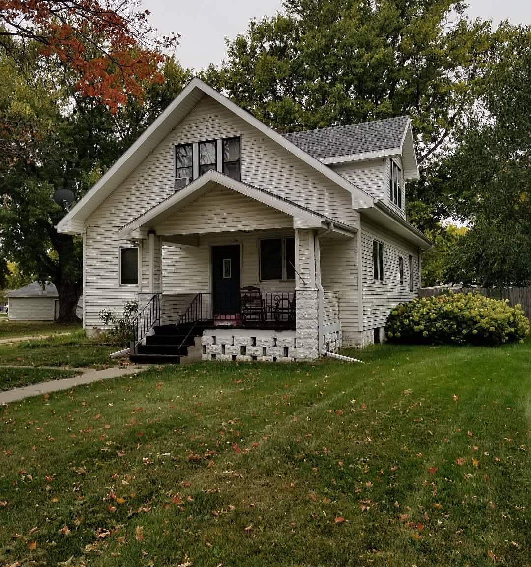 810 Irving St, Fullerton, NE 68638 | Zillow