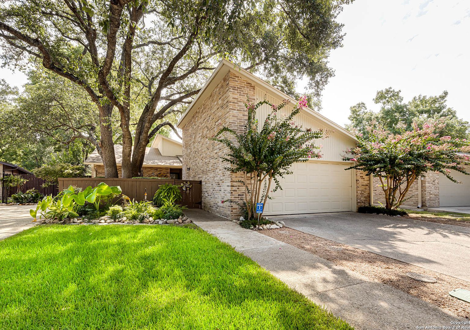 3754 HUNTERS CIR, San Antonio, TX 78230 | Zillow