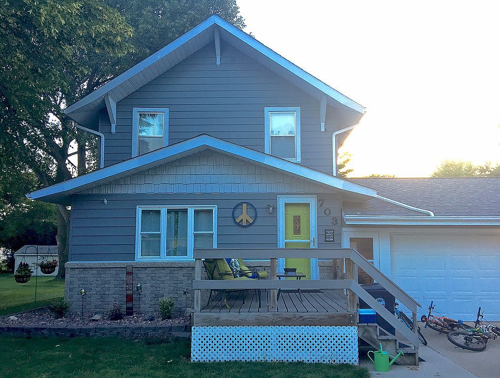 703 Columbian Blvd, Armstrong, IA 50514 | Zillow