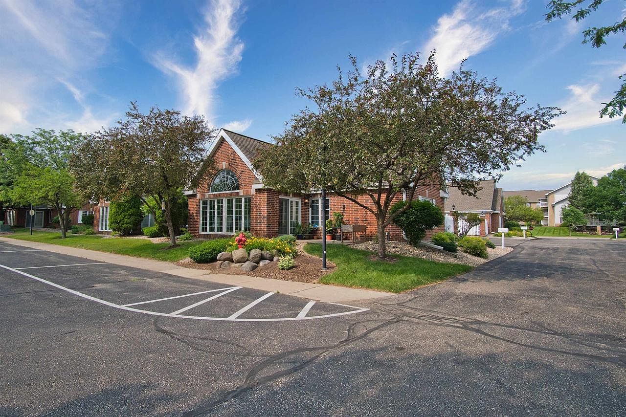 883 North High Point Road, Madison, WI 53717 | Zillow