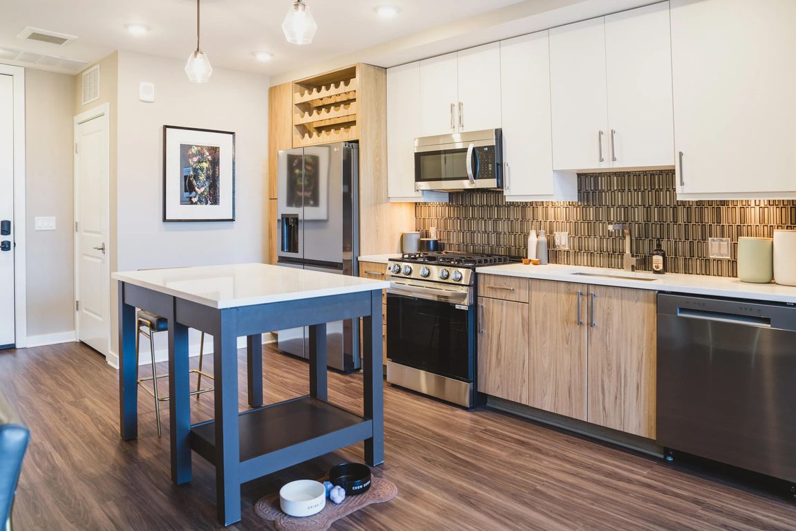 Modera Parkside - 180 10th St NE Atlanta GA | Zillow