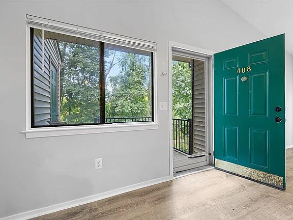 408 Spring Brooke Dr #55, Brighton, MI 48116 | Zillow