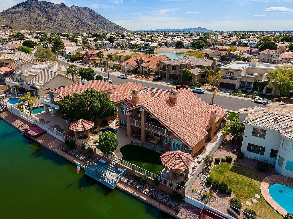 5716 W Arrowhead Lakes Dr, Glendale, AZ 85308 | Zillow
