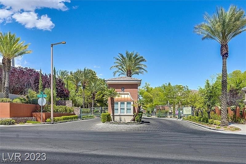 10820 Amber Ridge Dr UNIT 202, Las Vegas, NV 89144 | Zillow