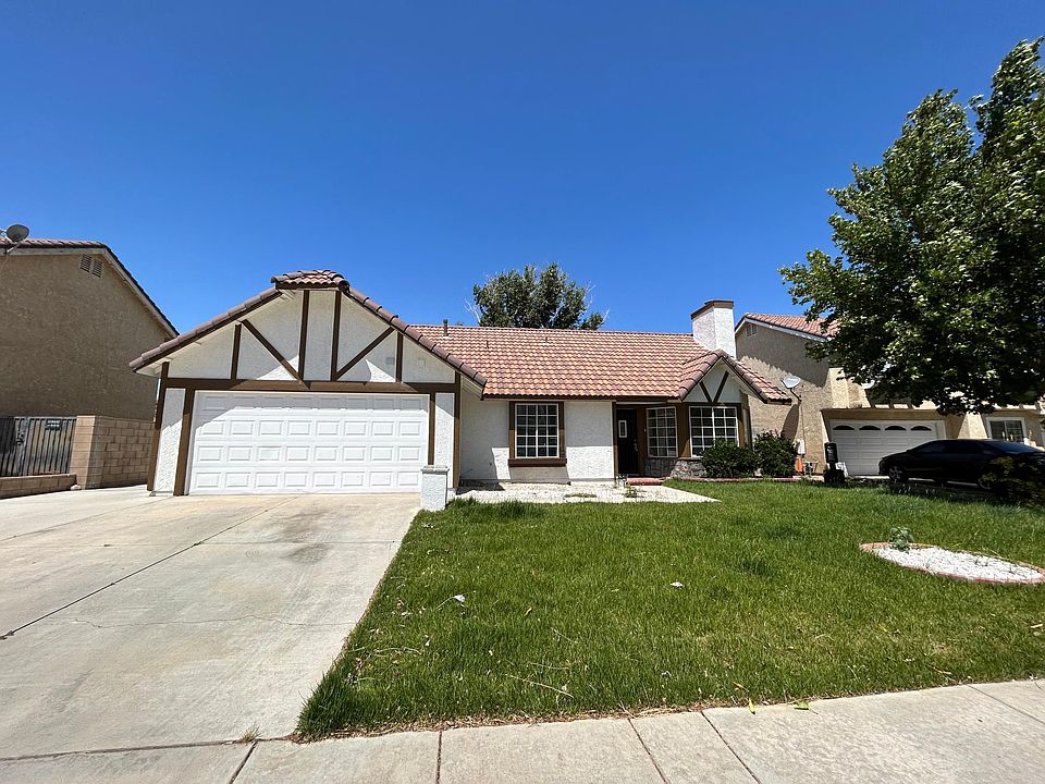 37521 Hudson St, Palmdale, CA 93552 | Zillow