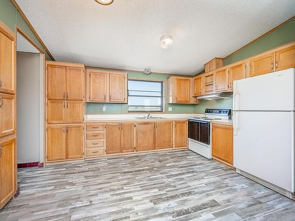 7141 NE Wildlife Ln, El Dorado, KS 67042 | Zillow