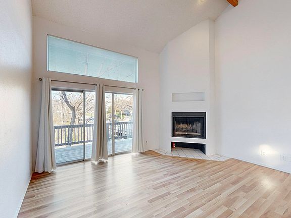 9222 Church Rd APT 101, Dallas, TX 75231 | Zillow