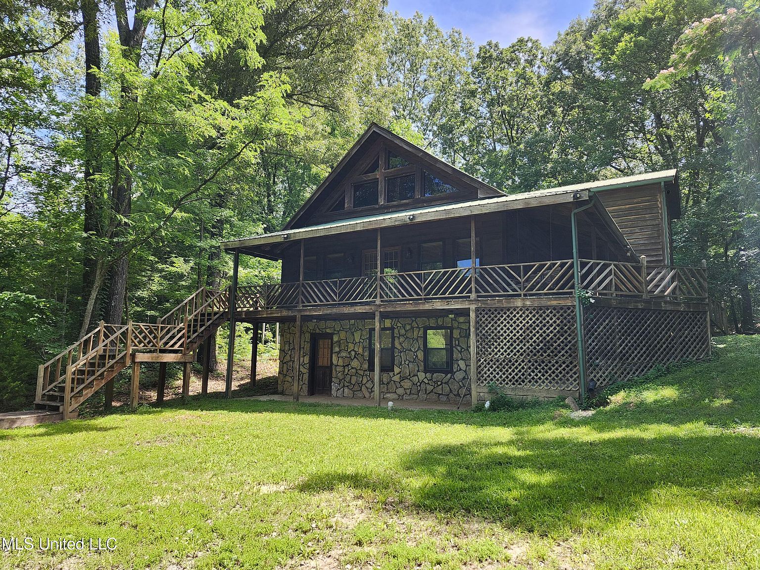 528 Arkabutla Dam Rd, Coldwater, MS 38618 | MLS #4082570 | Zillow