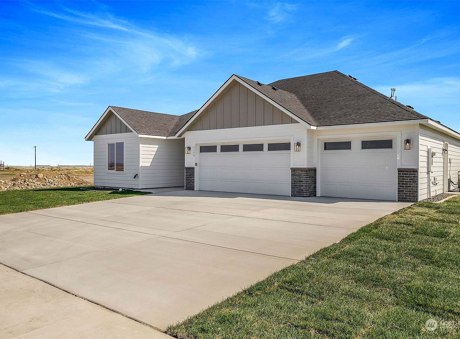 1154 7th Avenue NE, Ephrata, WA 98823 | Zillow