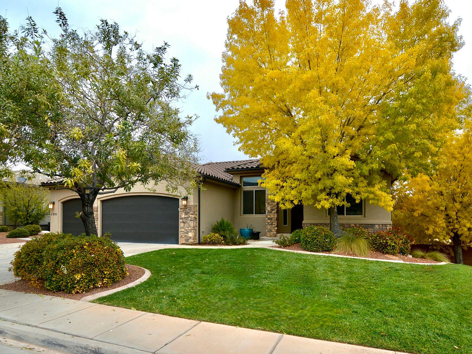 1991 S 2620th Cir E, Saint George, UT 84790 | MLS #24-256431 | Zillow