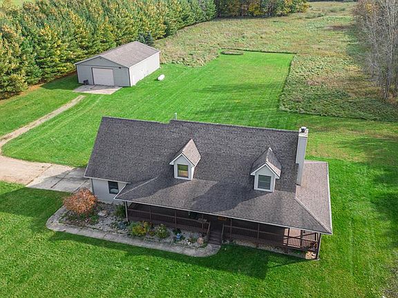 5868 S Lovejoy Rd, Perry, MI 48872 | MLS #20230097951 | Zillow