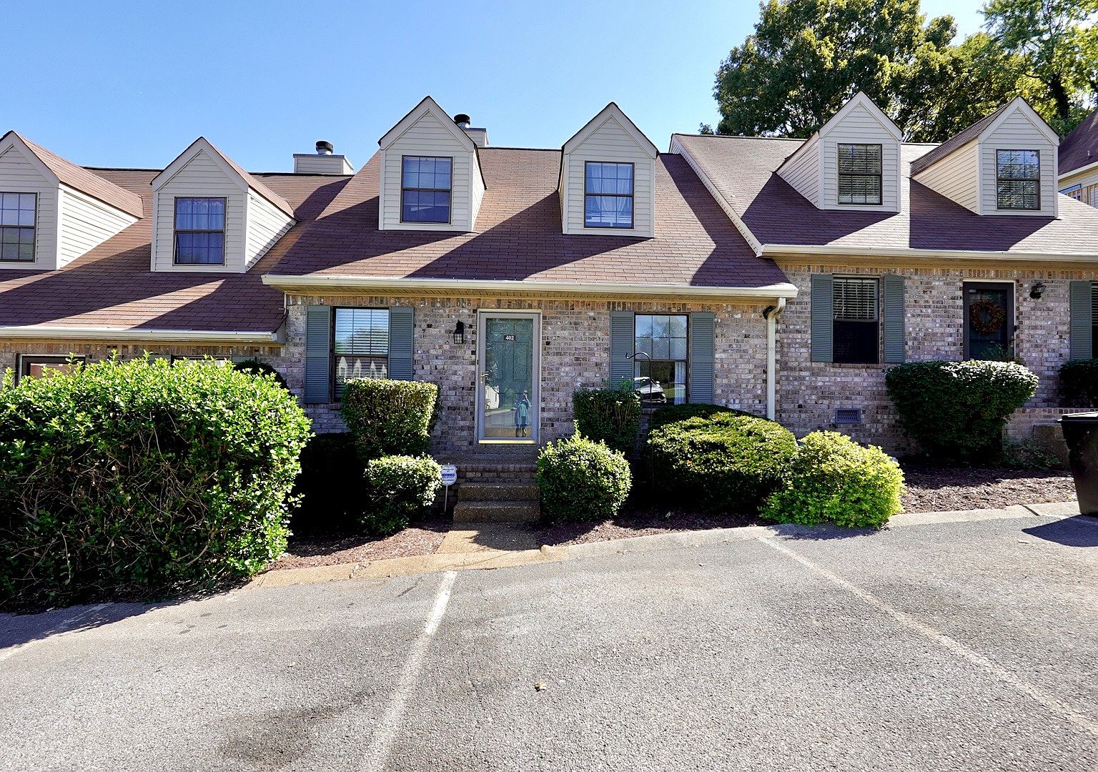 402 Deer Point Cir, Hendersonville, TN 37075 | Zillow