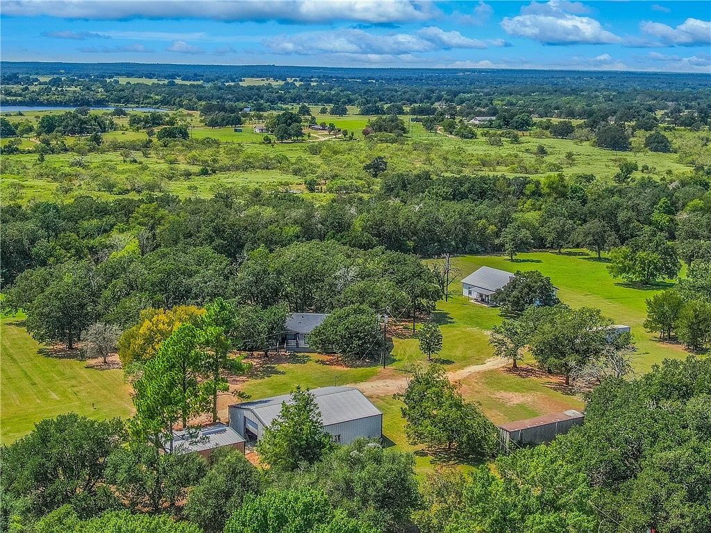 6899 E High Way #79, Milano, TX 76556 | Zillow