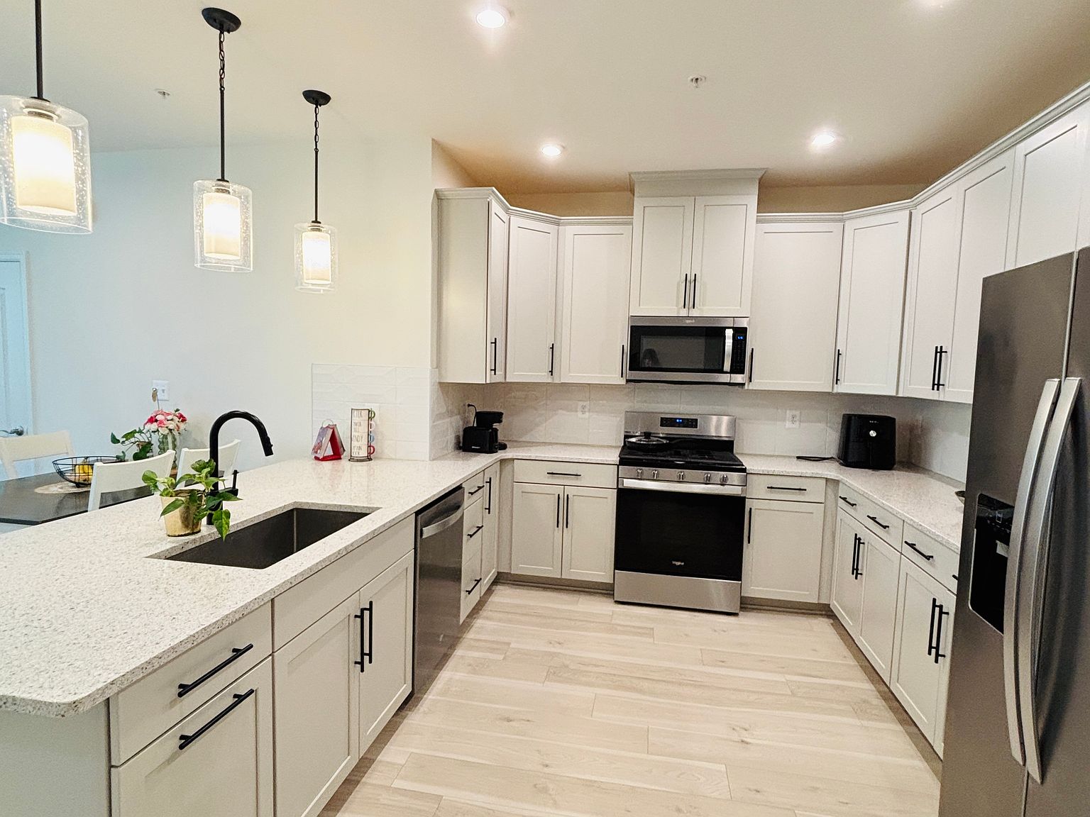 206A Crossing Ct #4625, Ellicott City, MD 21043 | Zillow