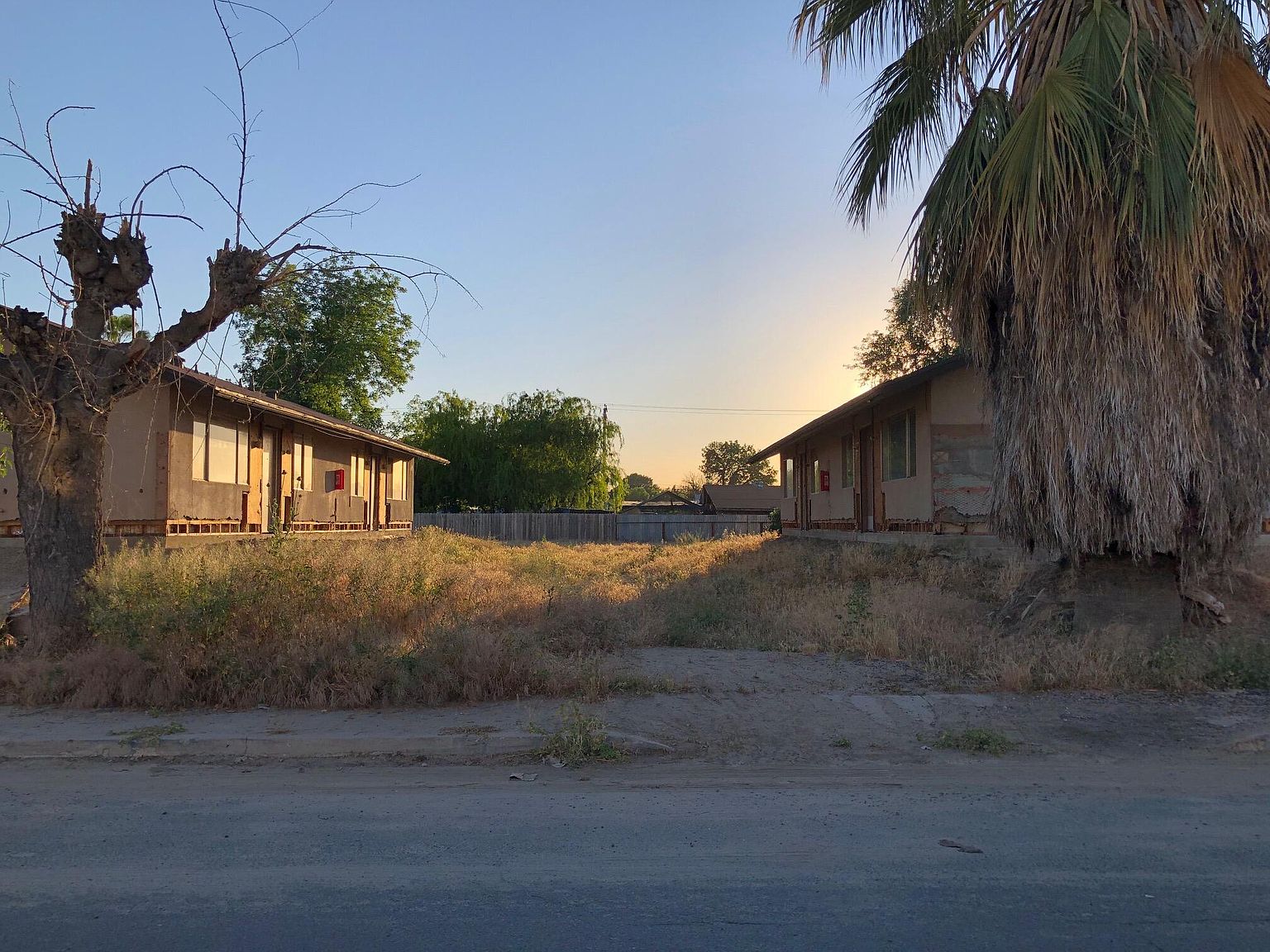 40619 Lincoln Rd, Cutler, CA 93615 | Zillow