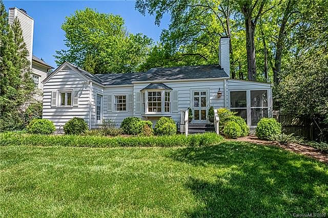 3035 Hanson Dr, Charlotte, NC 28207 | Zillow