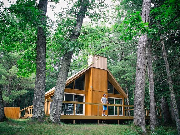 8705 W River Ranch Bnd, Baldwin, MI 49304 | MLS #1920603 | Zillow