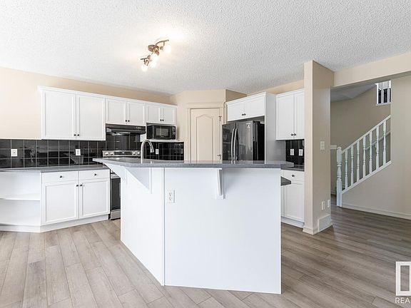 1116 84th St SW, Edmonton, AB T6X 1E3 | MLS #E4430044 | Zillow
