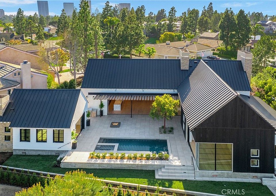 26 Royal Saint George Rd, Newport Beach, CA 92660 | MLS #NP23055514 ...