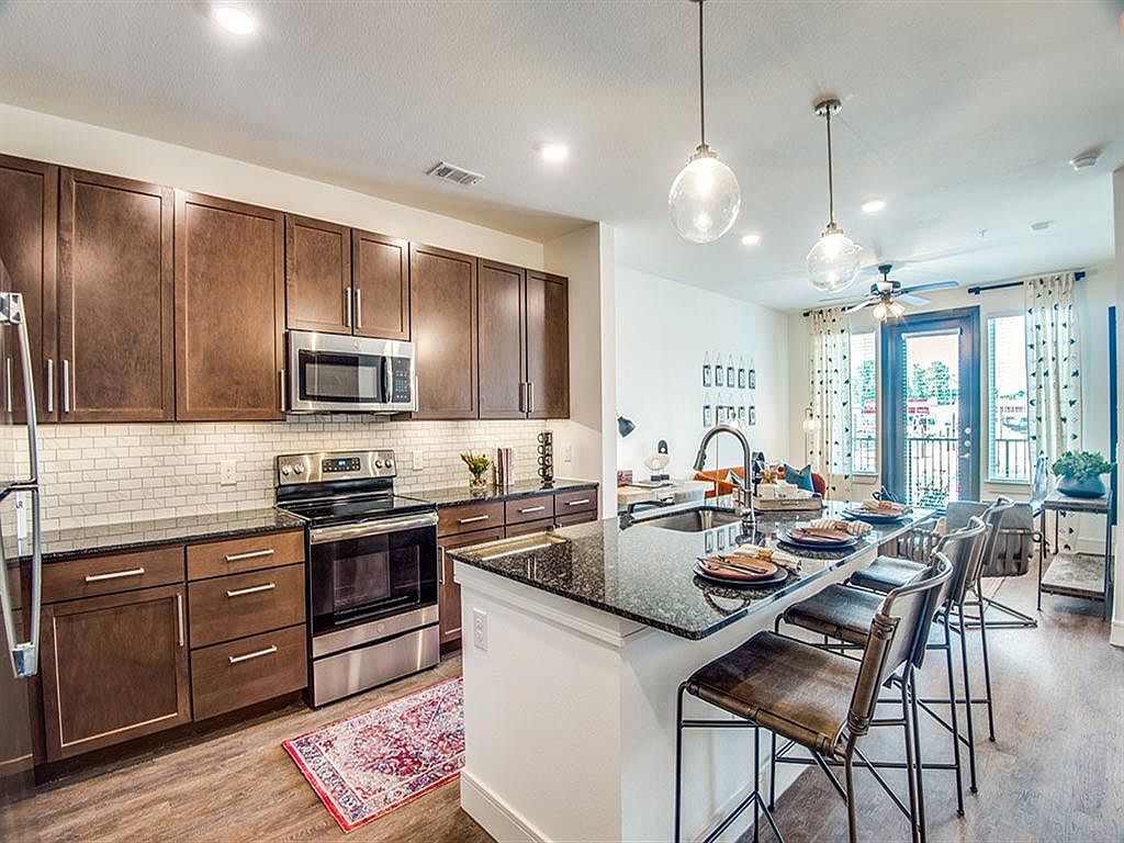 780 Sawdust Rd #451, Spring, TX 77380 | Zillow