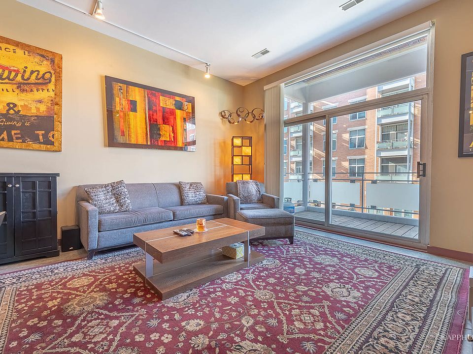 939 W Madison St APT 202, Chicago, IL 60607 | MLS #11928655 | Zillow