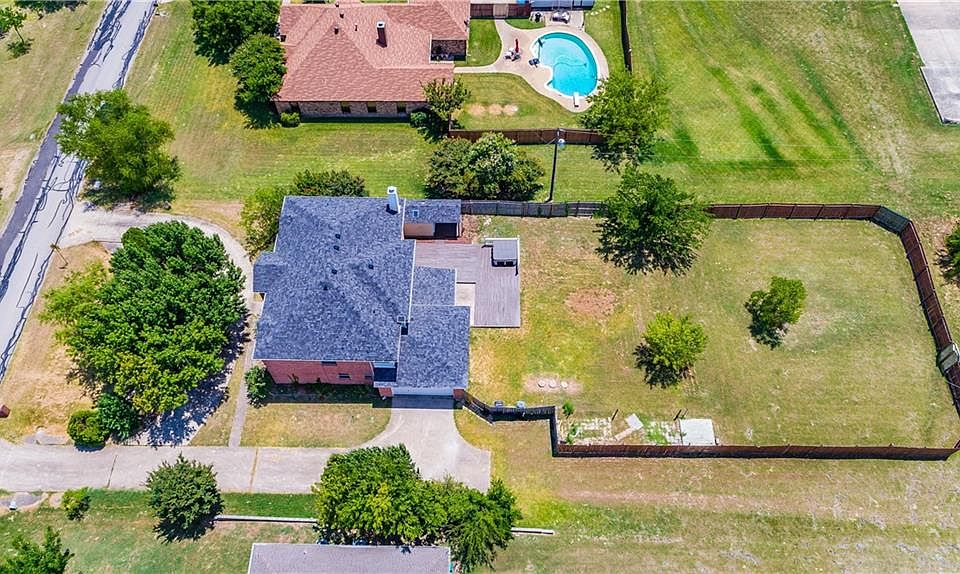 2906 Toler Rd, Rowlett, TX 75089 | Zillow