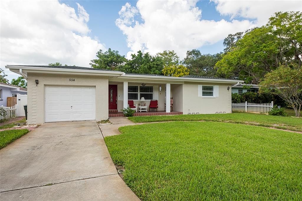 554 Louden Ave, Dunedin, FL 34698 | MLS #T3475101 | Zillow