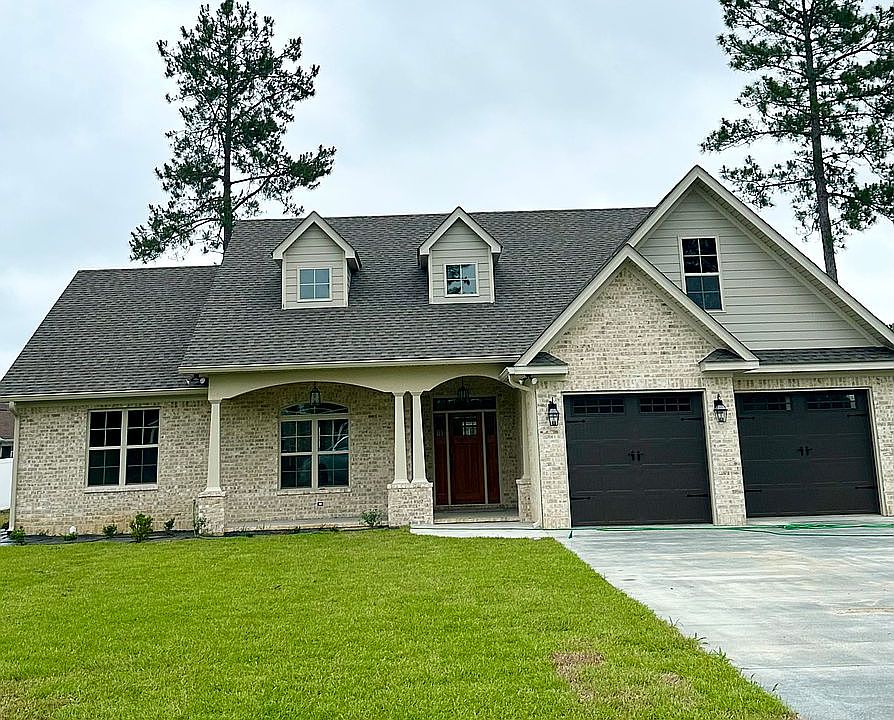 215 Hunters Way, Dublin, GA 31021 | Zillow