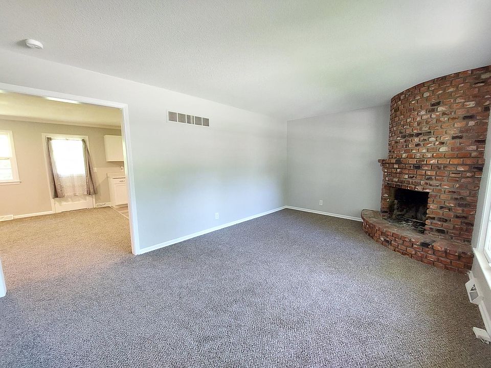 826 Sherrill Ave, Liberty, MO 64068 | Zillow