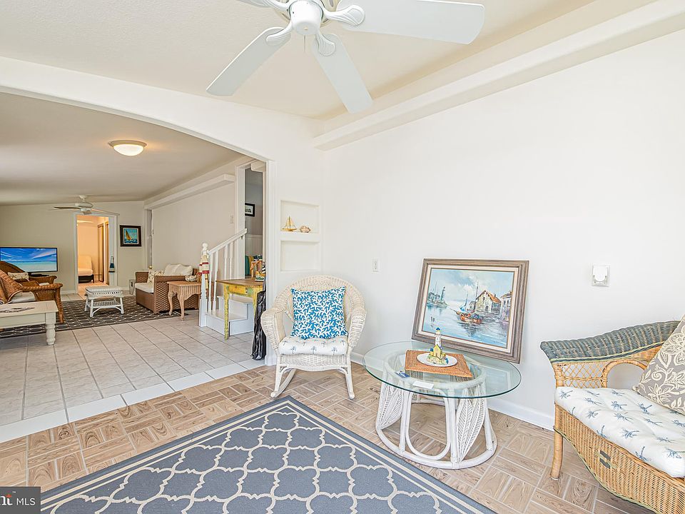 11003 Grays Corner Rd UNIT 109, Berlin, MD 21811 | Zillow