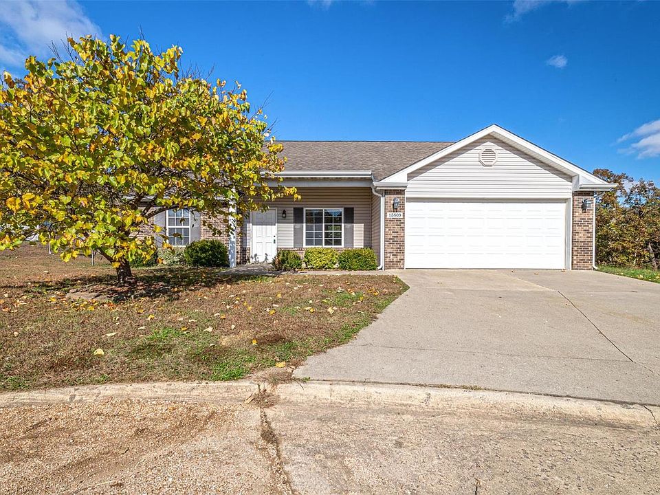 15809 Tamarack Ln, Saint Robert, MO 65584 | Zillow