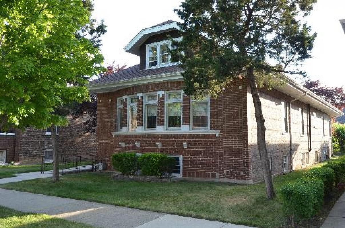 6110 S 75th Ave, Summit, IL 60501 | Zillow