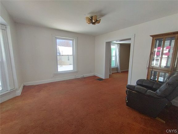 83 Westmoreland St, Whitesboro, NY 13492 | Zillow