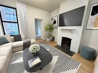 Manhattan NY Real Estate & Apartments for Sale - Updated Daily | StreetEasy