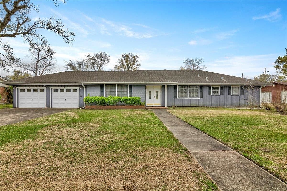 1905 Link Ave, Orange, TX 77630 | MLS #236434 | Zillow