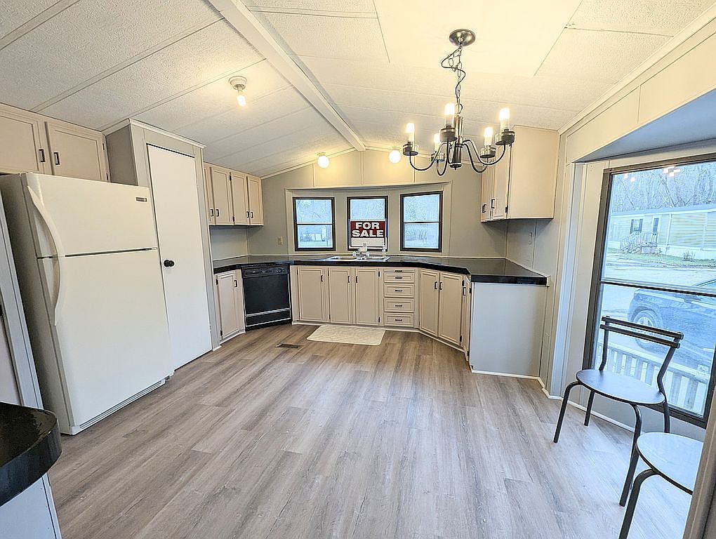 11100 Davison Rd, Davison, MI 48423 | Zillow