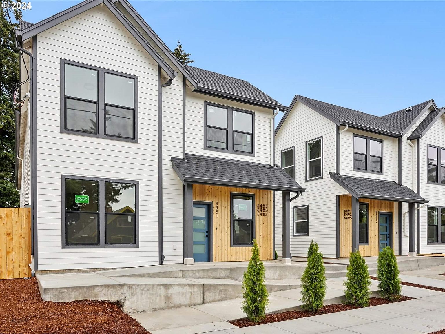 8483 NE Tillamook St, Portland, OR 97220 | Zillow