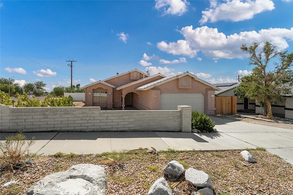 66977 Pierson Blvd, Desert Hot Springs, CA 92240 | MLS #BB23195575 | Zillow
