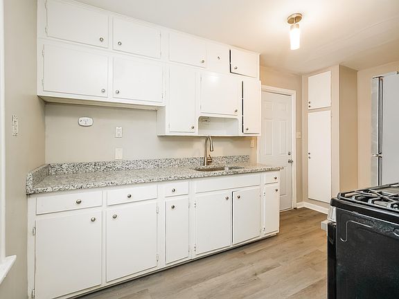 1610 N Johnson St, South Bend, IN 46628 | Zillow