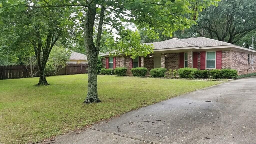 450 Cody Rd S, Mobile, AL 36695 | Zillow