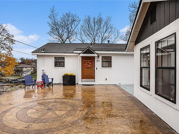 31 C St, Lees Summit, MO 64086 | Zillow