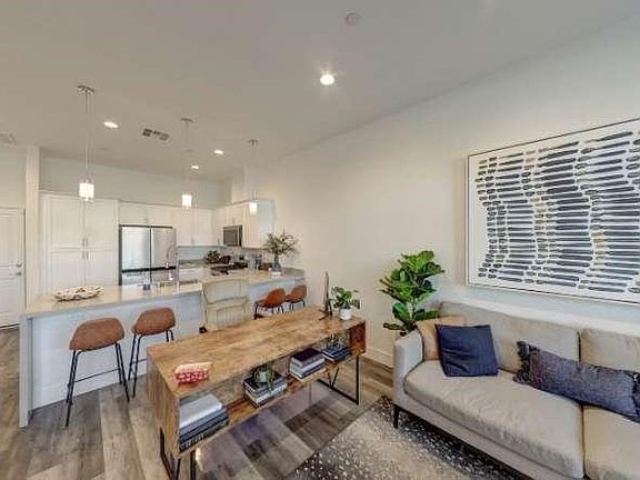 10137 Delighted Sky Way, Las Vegas, NV 89147 | Zillow