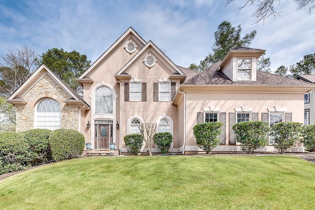 2500 Club Walk Trce, Alpharetta, GA 30022 | Zillow